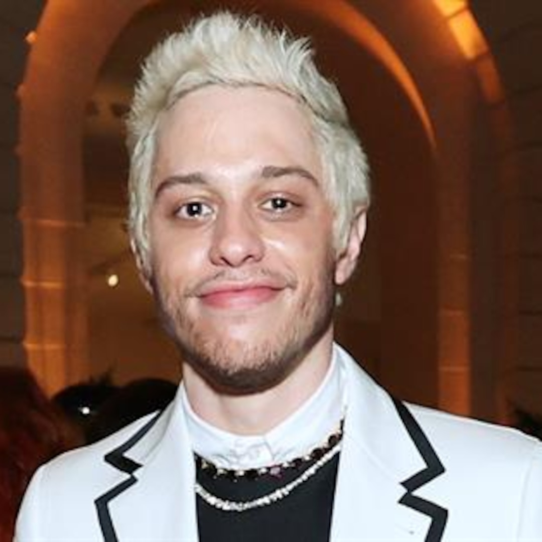Pete Davidson Talks Dating Deal Breakers E Online pete-davidson-talks-dating-deal-breakers-e-online